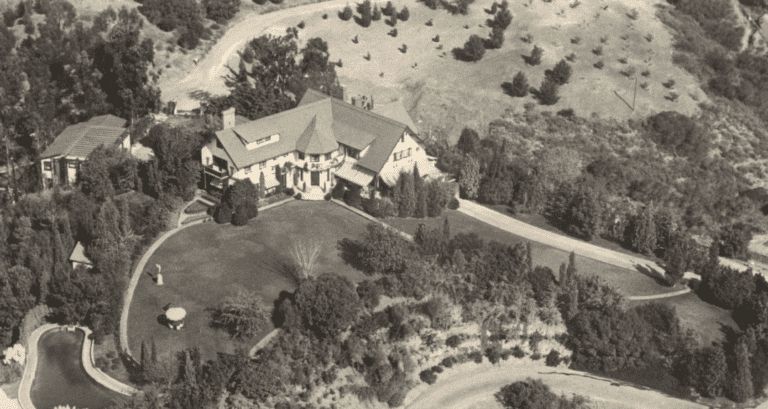 A LEGENDARY HISTORY OF THE PICKFAIR MANSION IN BEVERLY HILLS - la ...