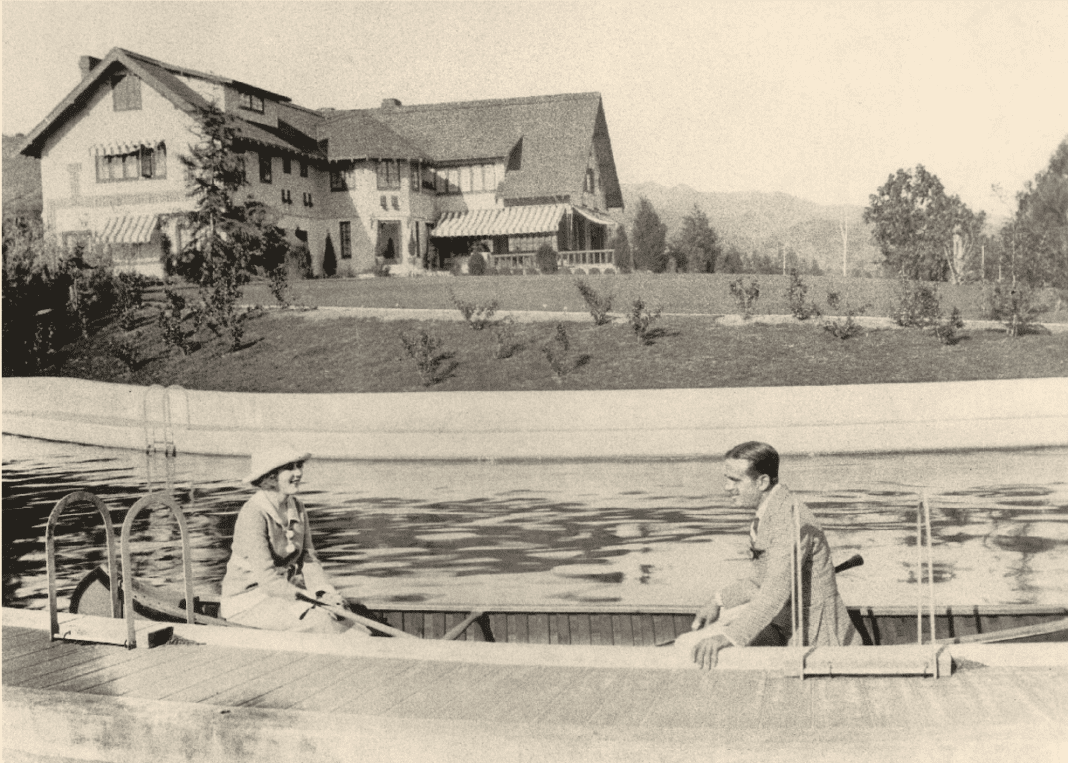 A LEGENDARY HISTORY OF THE PICKFAIR MANSION IN BEVERLY HILLS - la ...